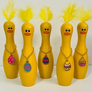 Mini Bowling Pin Chick: Hand-painted Easter Decor - Etsy