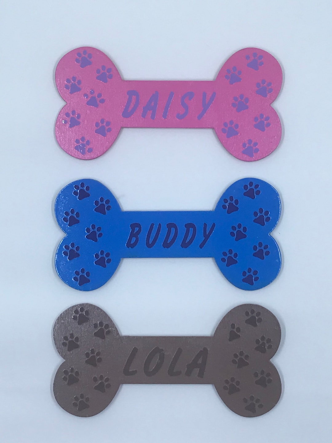 Personalized Wooden Dog Bone Magnet - Etsy