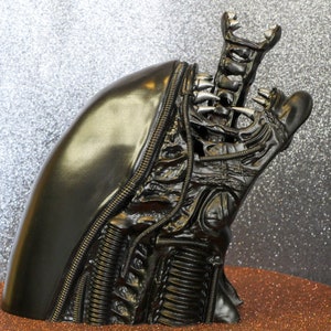 Alien Xenomorph Wall Bust Dice Tower 3D Printed - Etsy