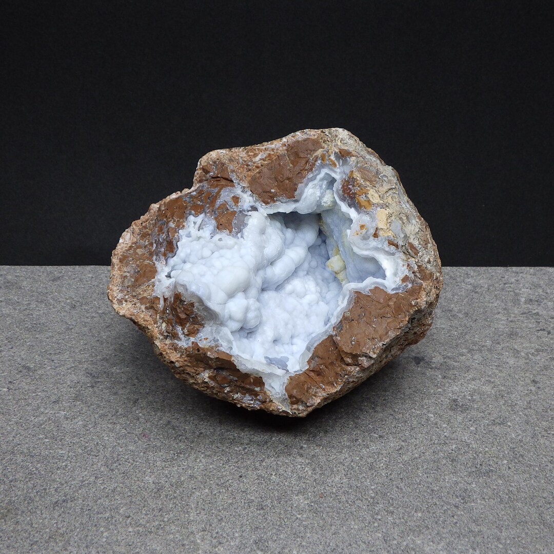 Fantastic Botryoidal Chalcedony Geode From Mexico Great UV Mineral ...