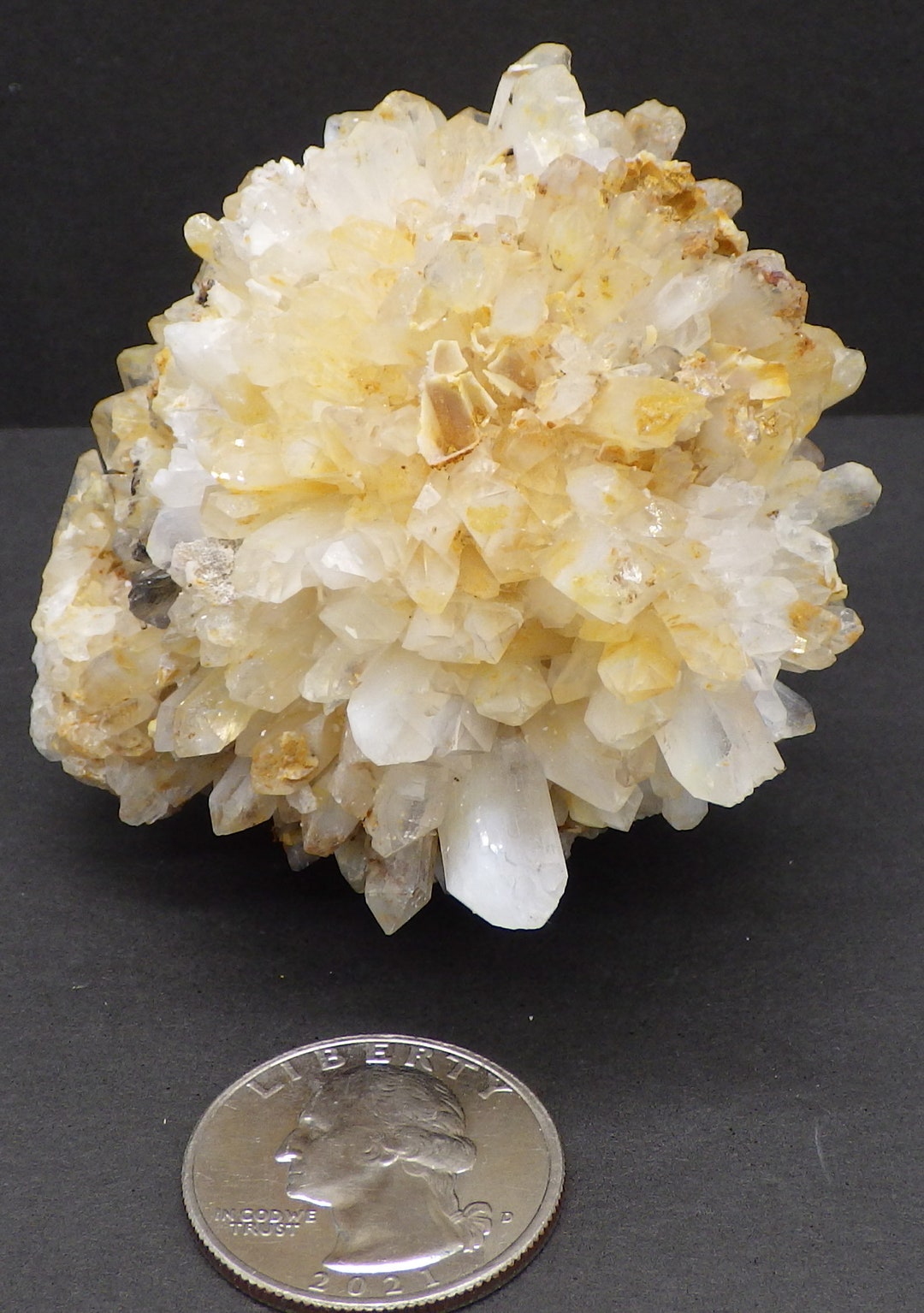 Ball Cluster Creedite Specimen Beautiful Colors and Crystals Specimen ...
