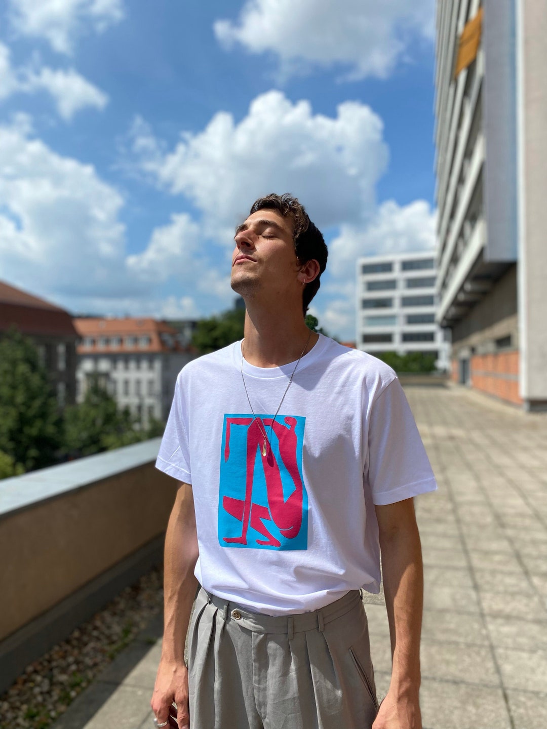 MENSCH EINS - Silkscreened T-shirt - Edition - Etsy