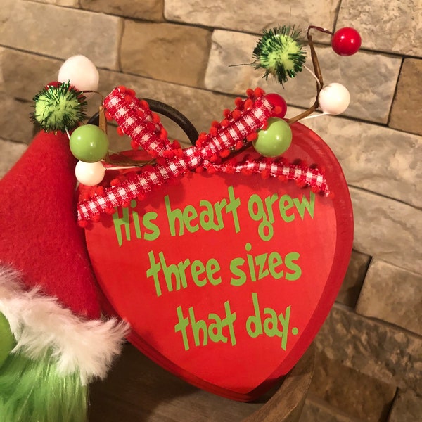 Grinch Christmas Heart - Etsy