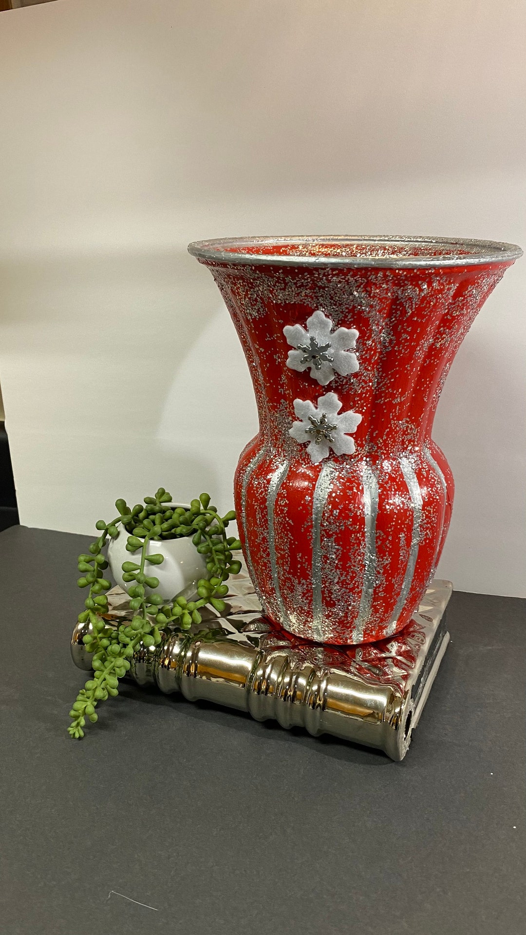 A 9.5h Handcraft Wide Mouth Red and Silver Decorative Vase. - Etsy