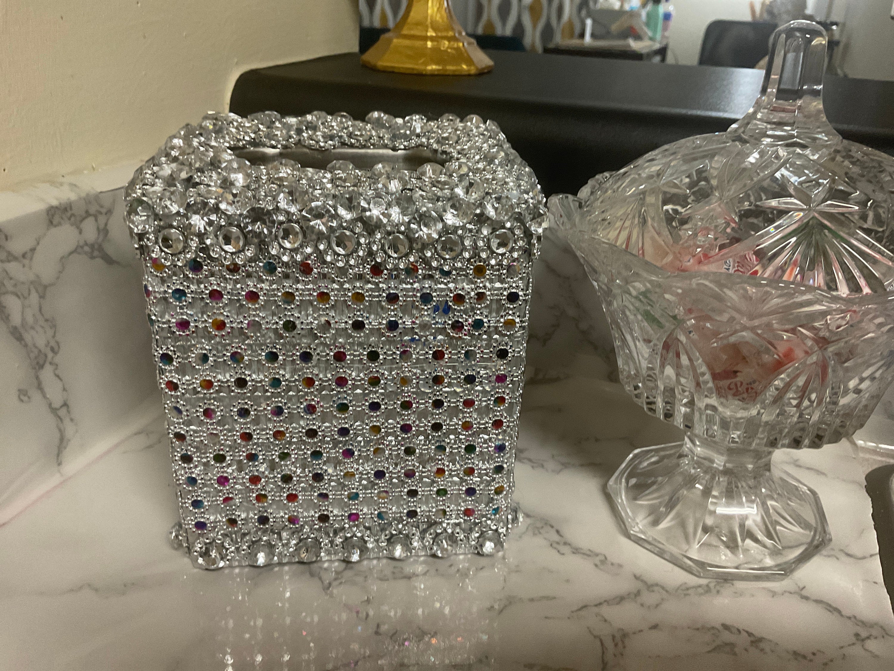 A 5.5H X 5.5W X 5.5D Handcrafted Facial Tissue Box Cover Designed With ...