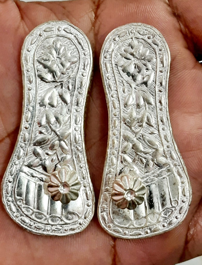 925 Silver Hindu Religious Laxmi Lakshmi Devi Charan Paduka Pair ...