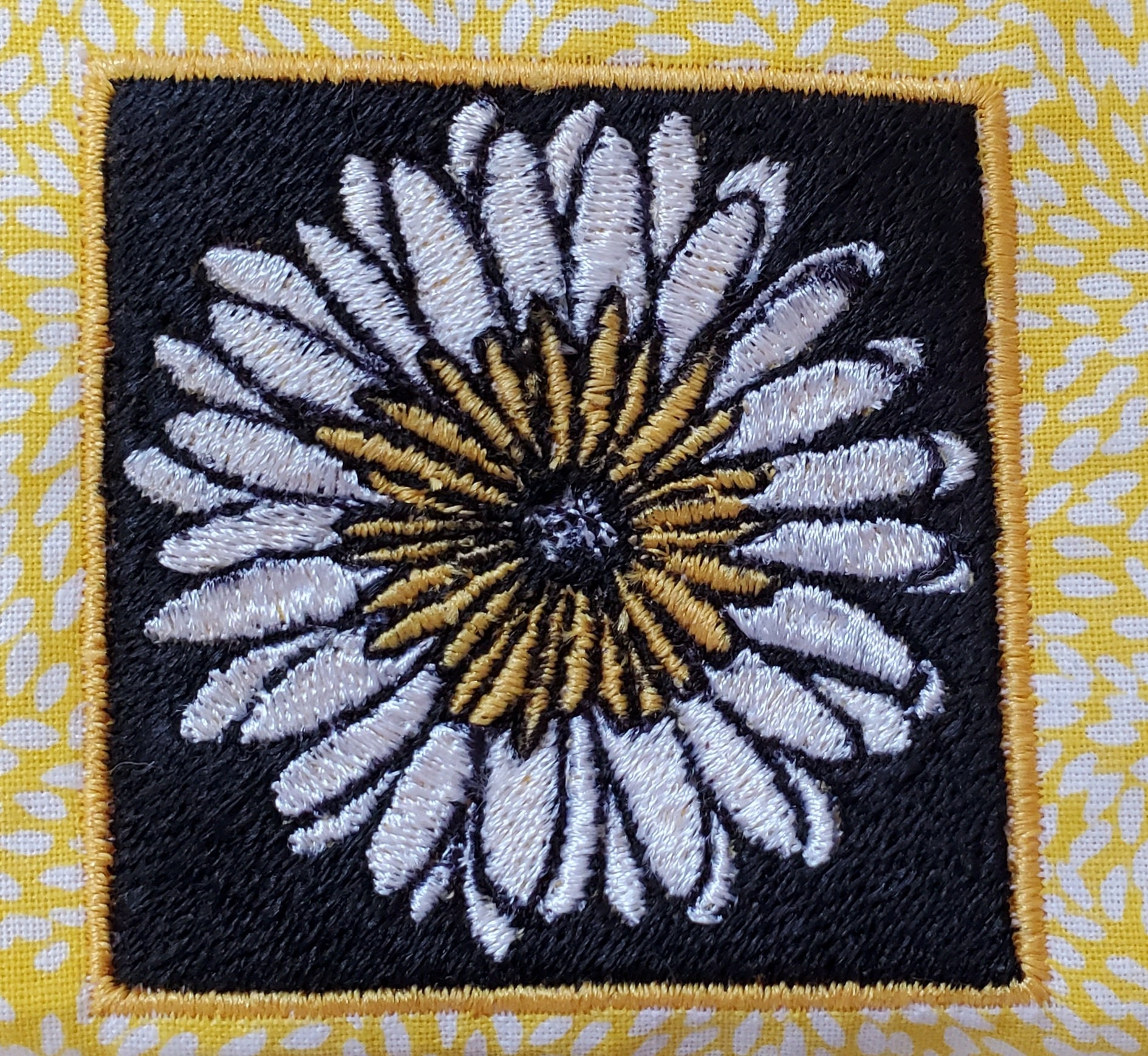 Daisy Block Patch Digital Download Embroidery / SVG Cut File - Daisy ...