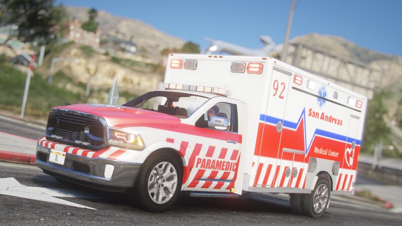 Fivem Debadged EMS Pack: 11 Vehicles Fivem Ready Optimized Realistic ...