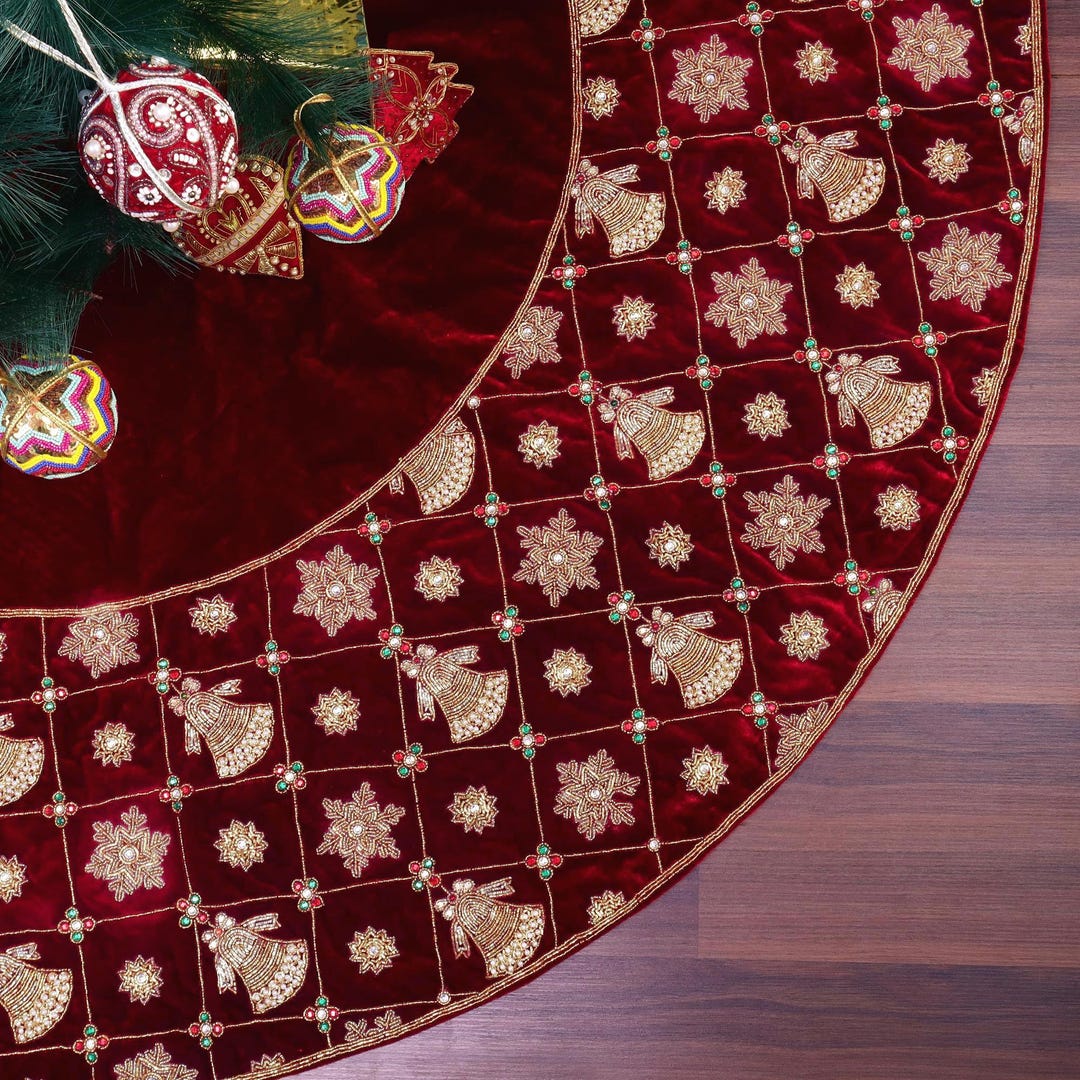 72" Christmas Tree Skirt Jingle Bell & Snowflake Grace Extra Large ...