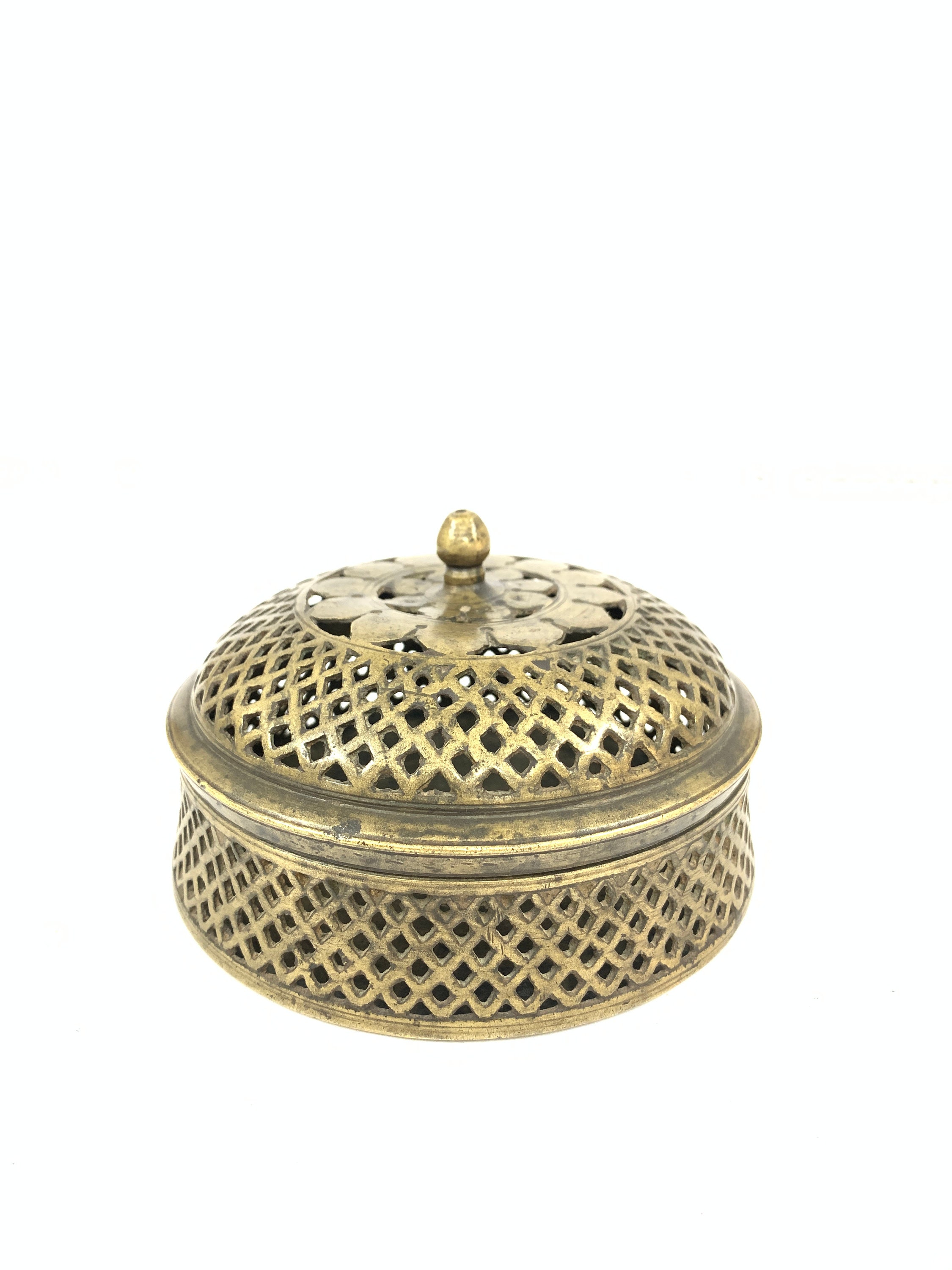 Antique Brass Mughal Pan Box / Jaali Box - Etsy