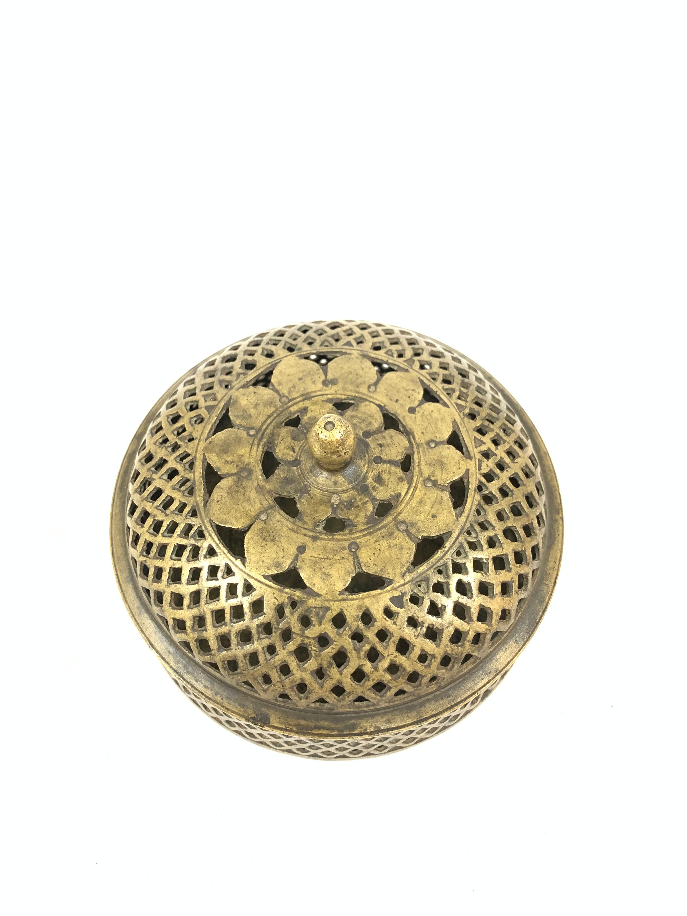 Antique Brass Mughal Pan Box / Jaali Box - Etsy