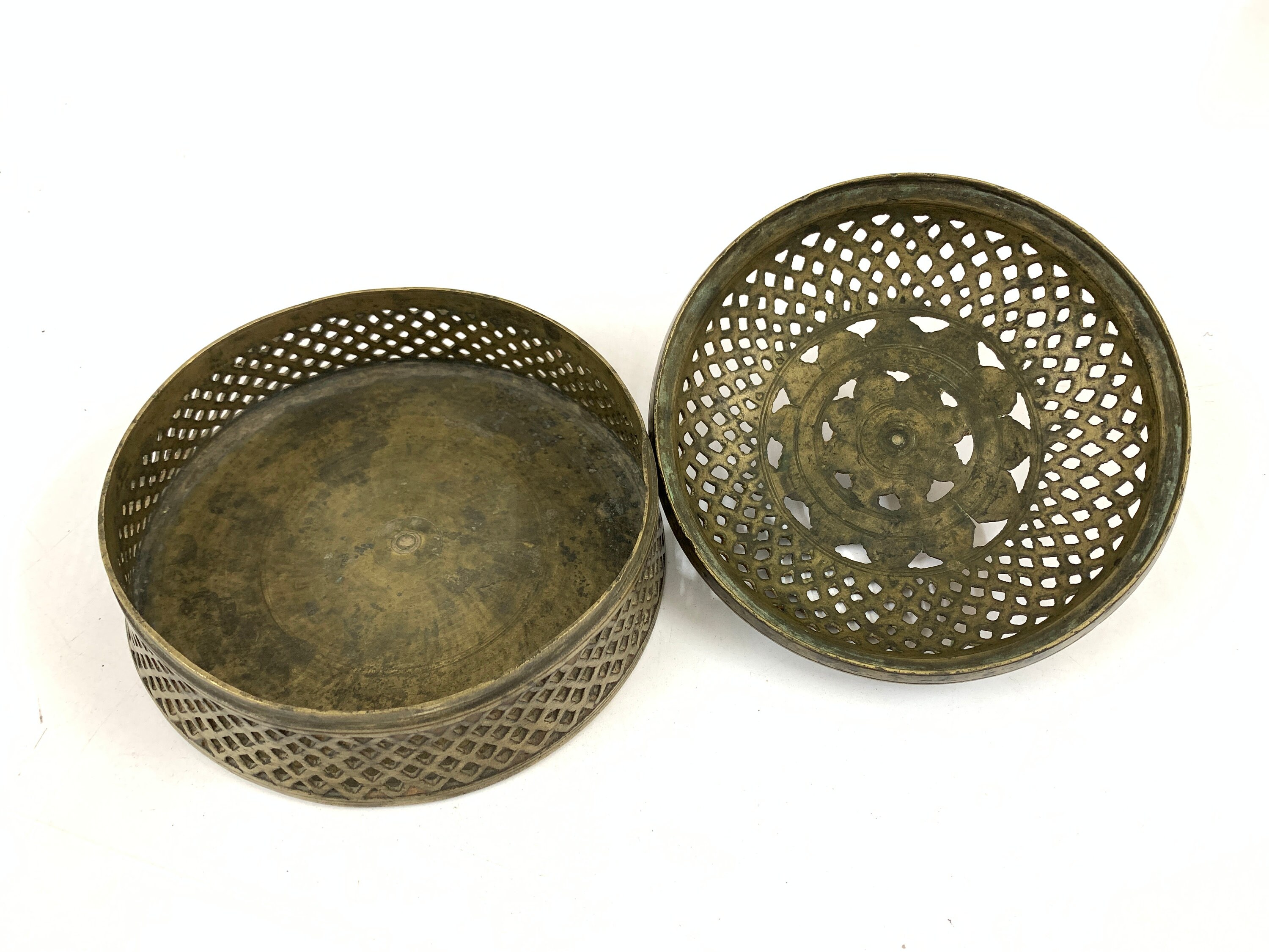 Antique Brass Mughal Pan Box / Jaali Box - Etsy