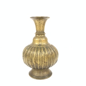 Antique Brass Mughal Surai Pot - Etsy