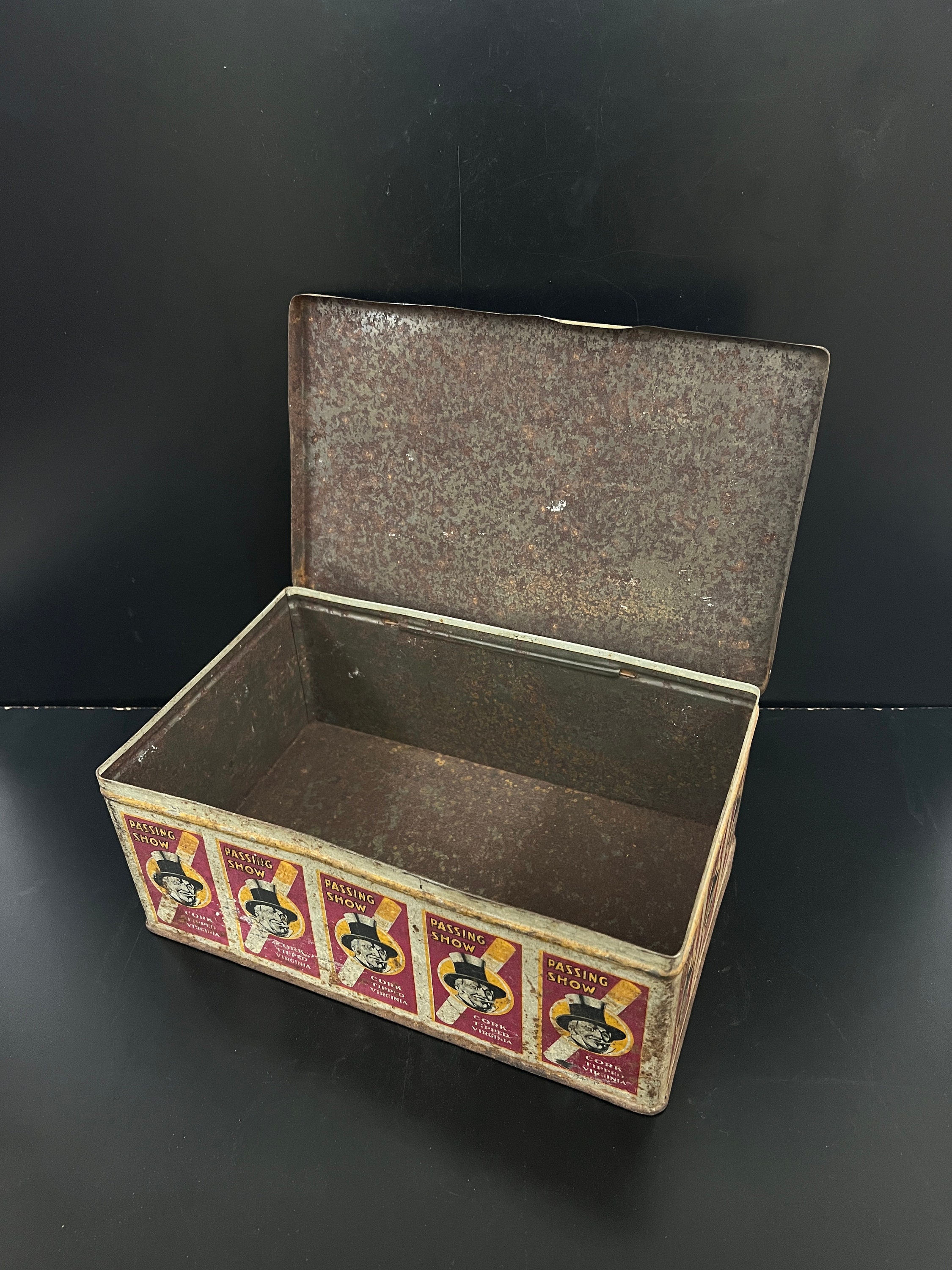 Vintage Passing Show Cigarettes Advertisement Box passing Show ...