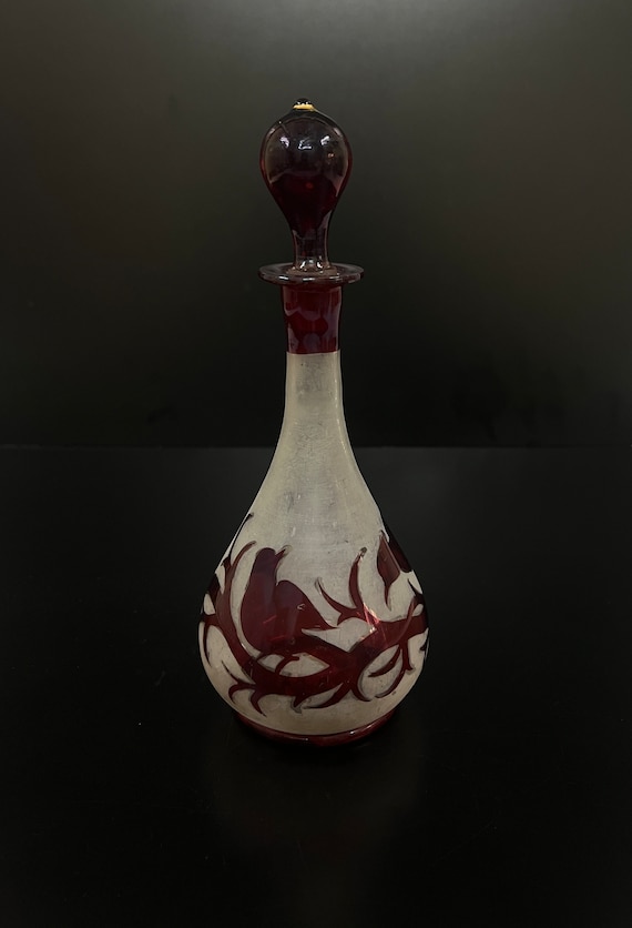 Vintage Frosted Glass Ruby Red Decanter Vintage Frosted Glass - Etsy