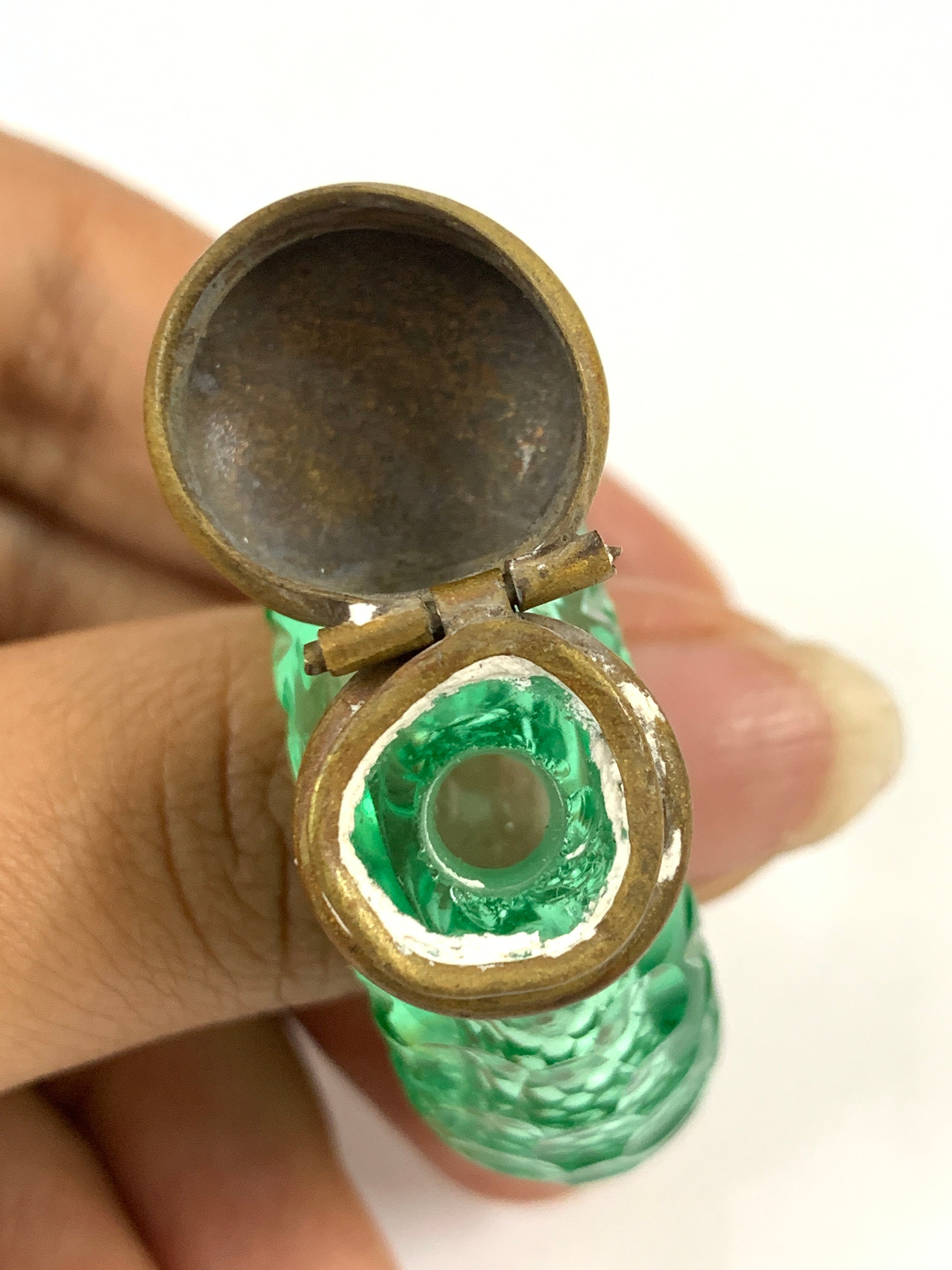 Vintage Uranium Cut Glass Ring Shaped Perfume Bottle - Etsy