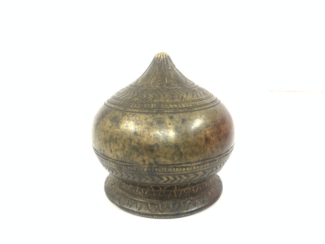 Antique Brass Carved Shringi| Antique Shiva Abhishek/ Nandi Pot - Etsy
