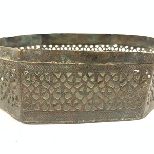 Brass Vintage Mughal Jali Box /bettle and Pan Box/vintage Box/old Brass ...