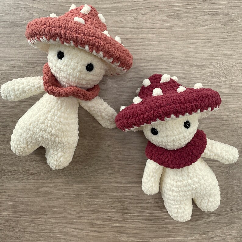 Groovy Lil' Mushroom Dude Crochet/amigurumi Pattern - Etsy