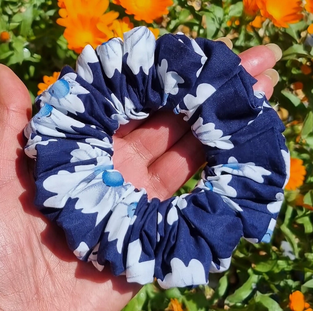Navy Daisy Floral Scrunchies Handmade Flower Scrunchie Daisy - Etsy UK