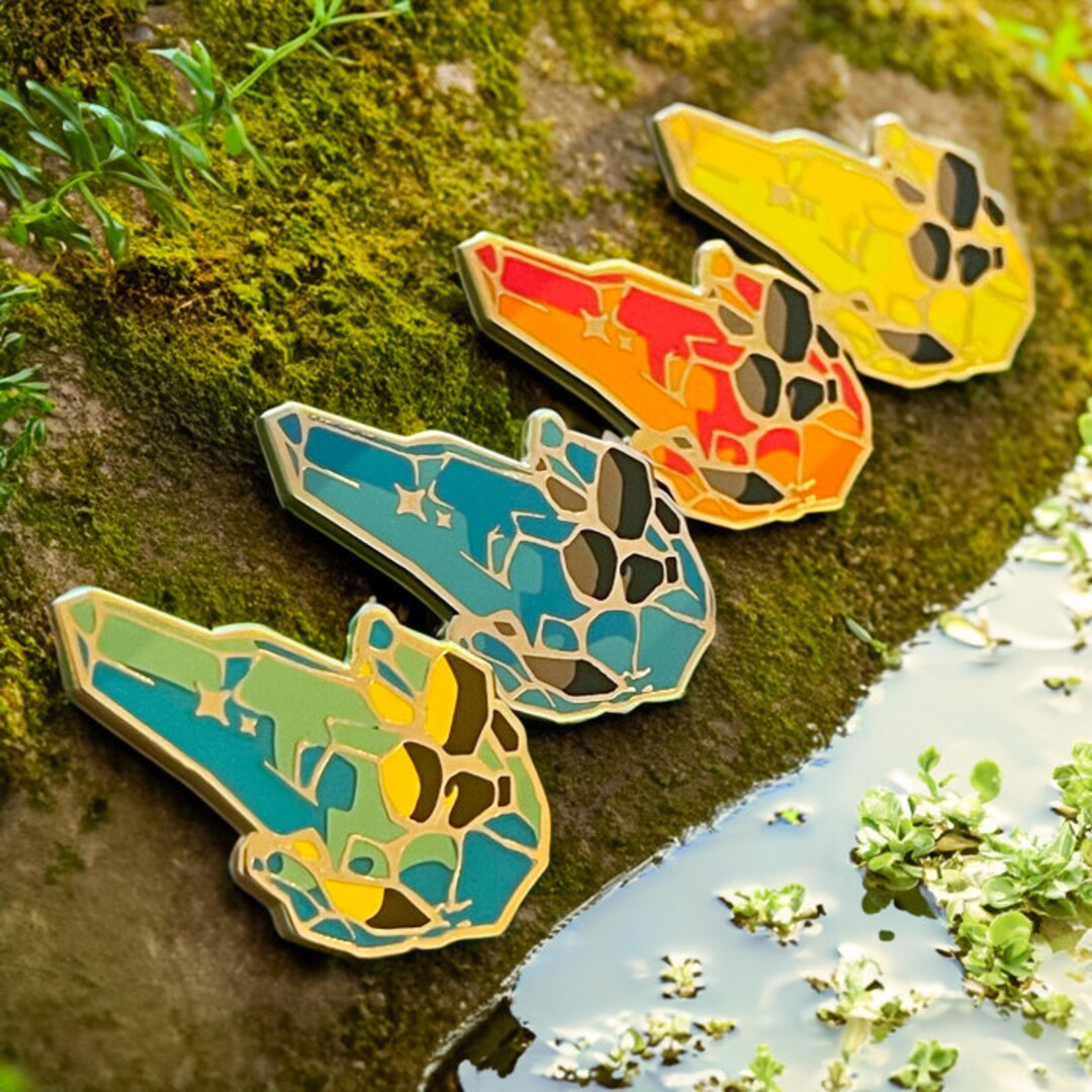 Shard of Dragon's Spike Pin - Etsy