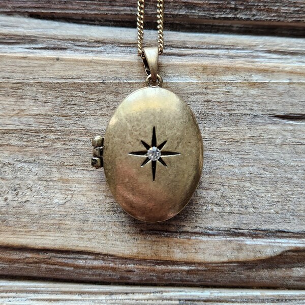 Star Locket - Etsy