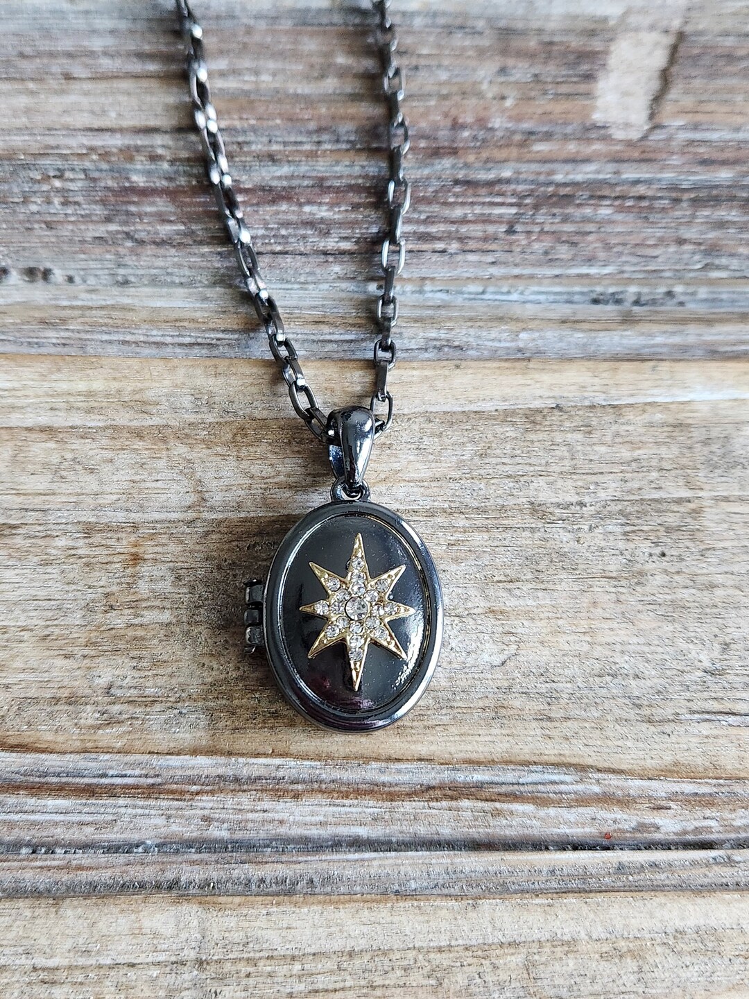 Locket With Star , Nickel and Gold , Locket With Rhinestone Star ...
