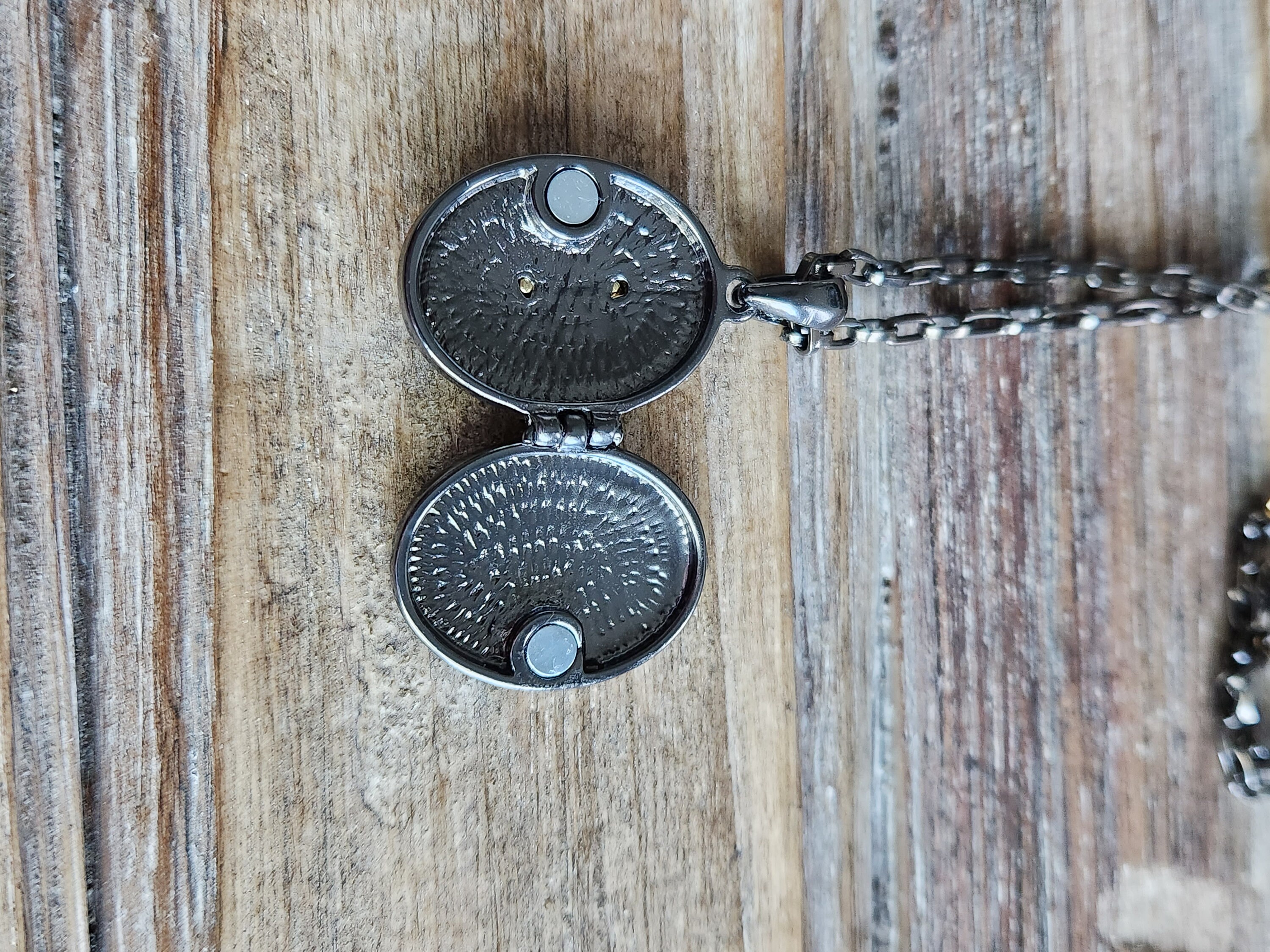 Locket With Star , Nickel and Gold , Locket With Rhinestone Star ...
