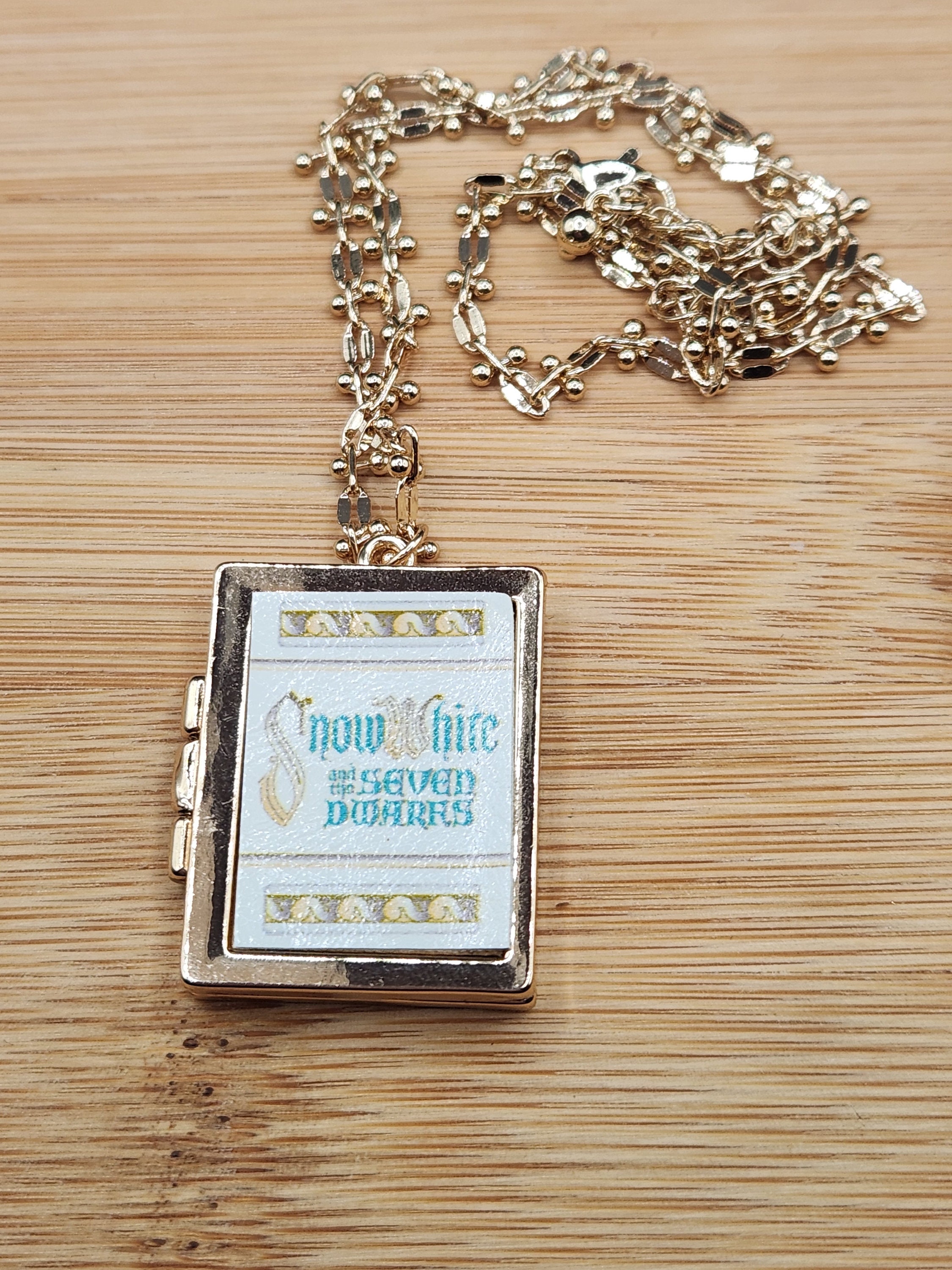 Snow White Official Disney Book Locket , Snow White Necklace on 16 ...
