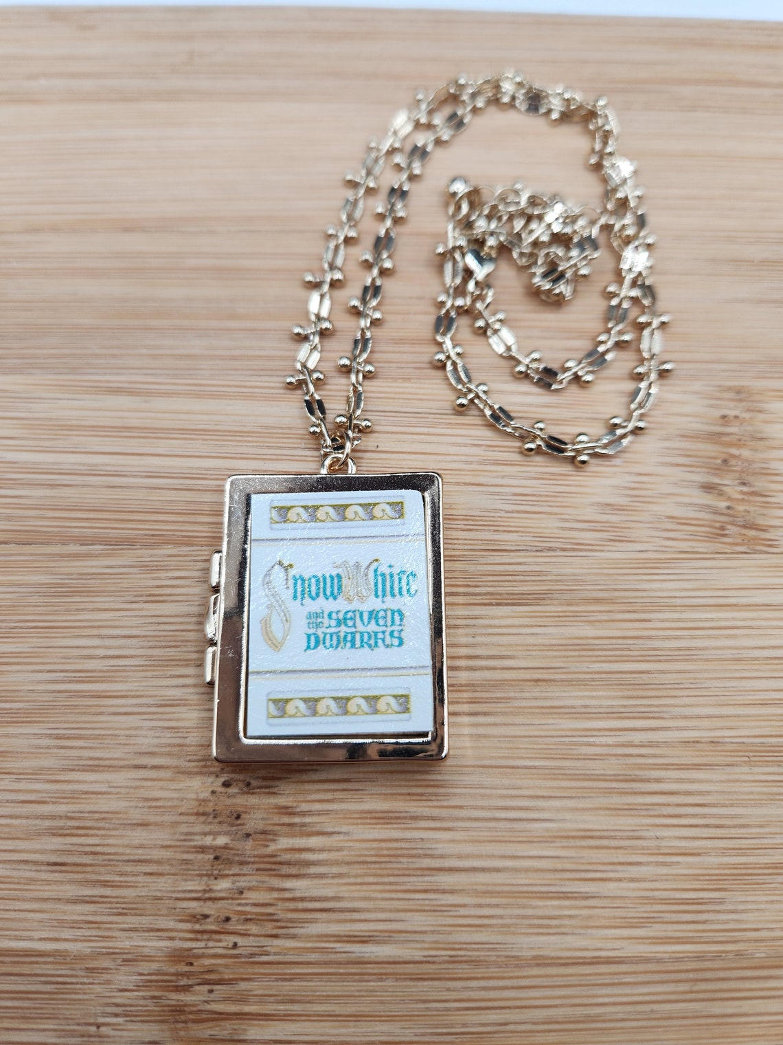 Snow White Official Disney Book Locket , Snow White Necklace on 16 ...