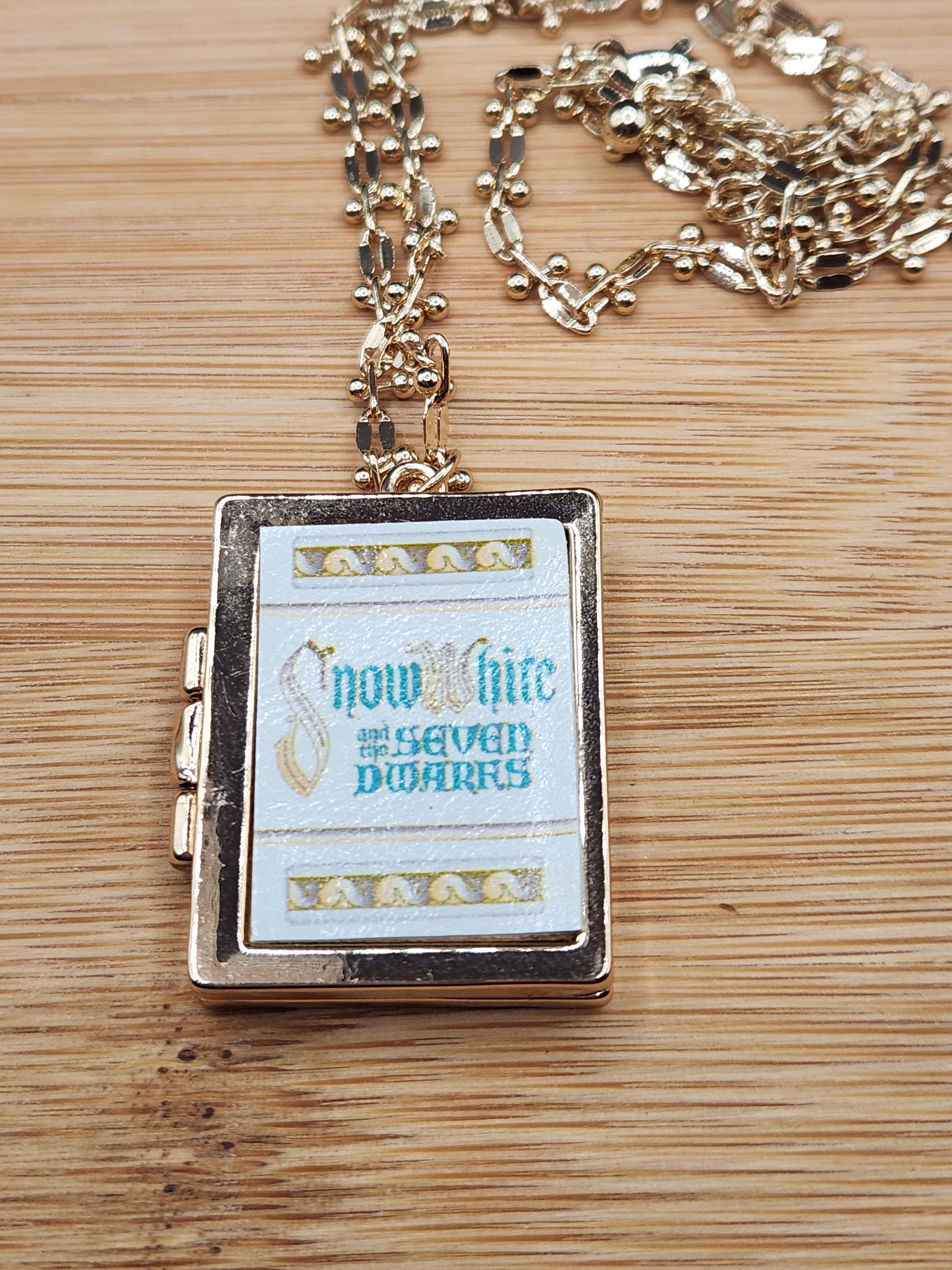 Snow White Official Disney Book Locket , Snow White Necklace on 16 ...