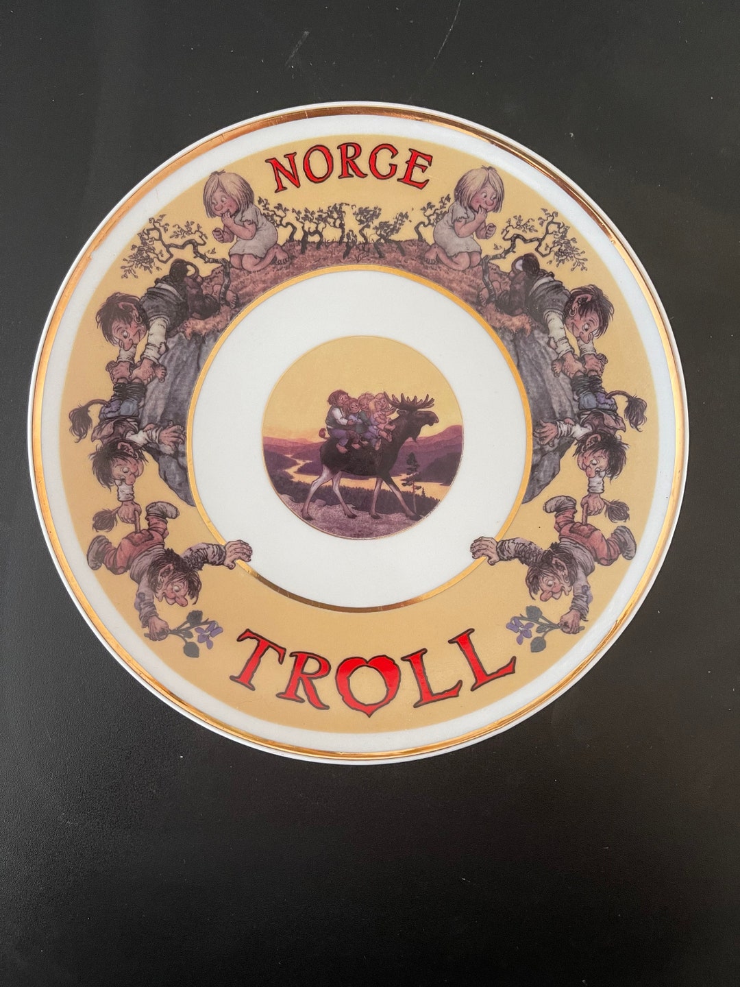 TROLL NORGE, Norway Decorative Porcelain Plate, Made by Way nor 8 1/2 ...
