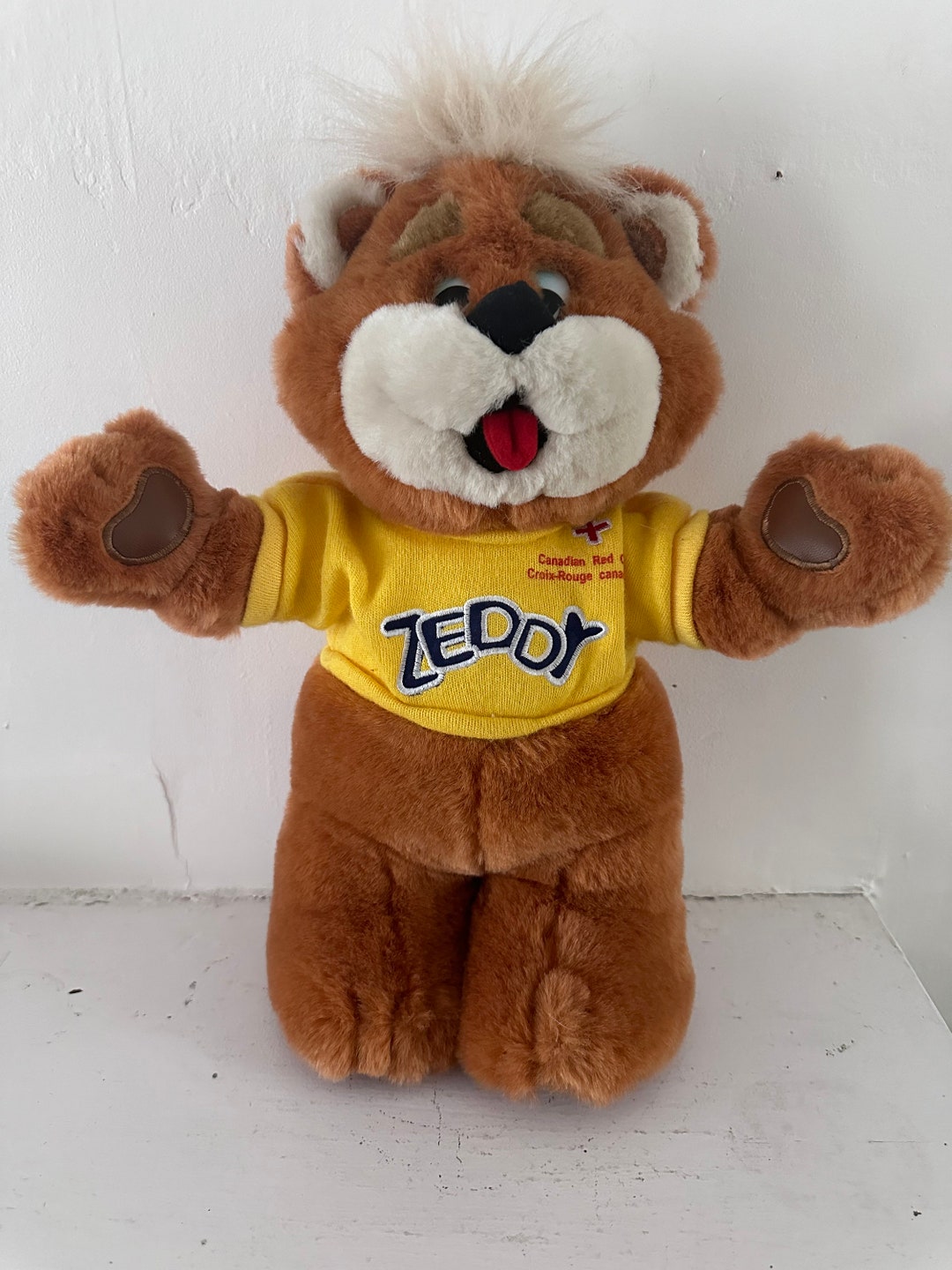 Vintage 13-inch Teddy Bear Zeddy Yellow Shirt Zellars Canada Red Cross ...