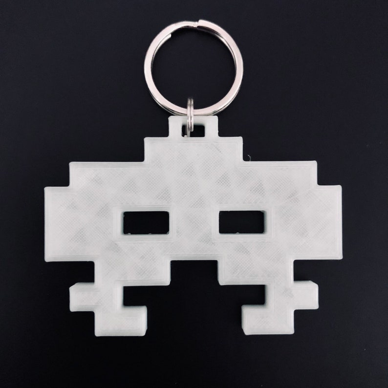 Space Invaders 3D Printed Keychains / Retro Video Game Key - Etsy