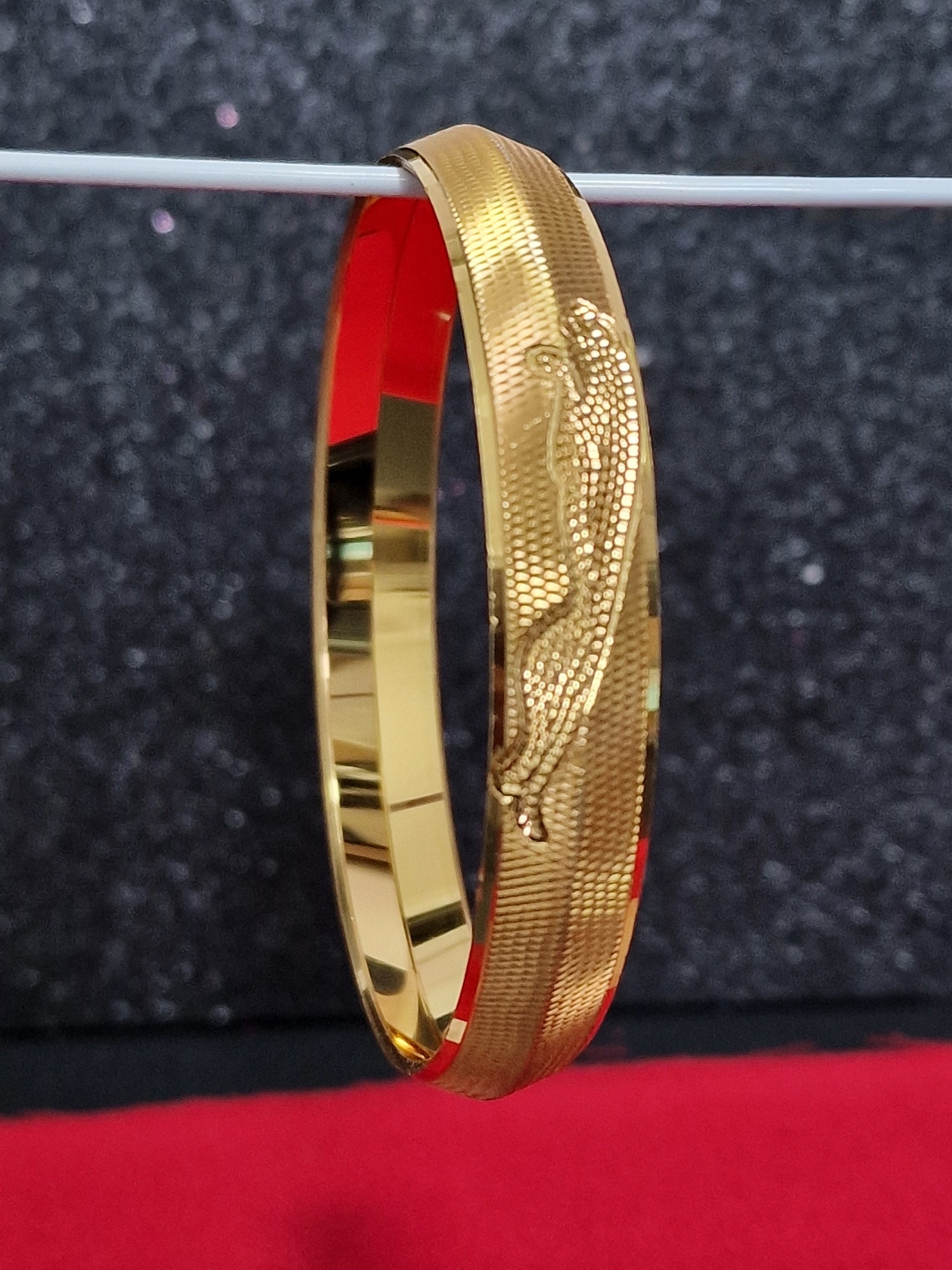 Traditional Indian Designer Stylish Self-design Amritsari Gold Plated ...