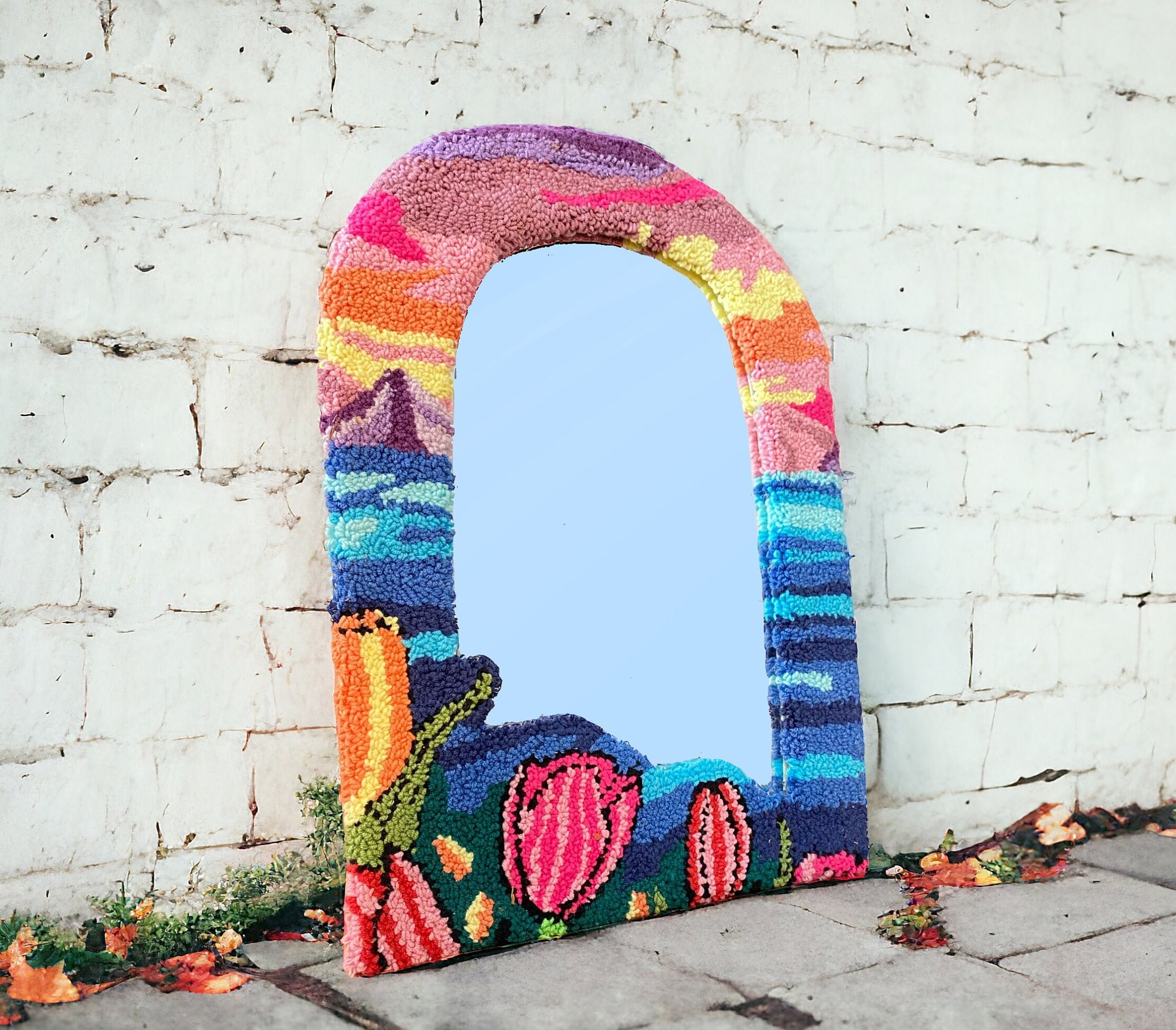 Multicolor Tufted Arch Mirror, Wavy Punch Needle Rug Design - Etsy
