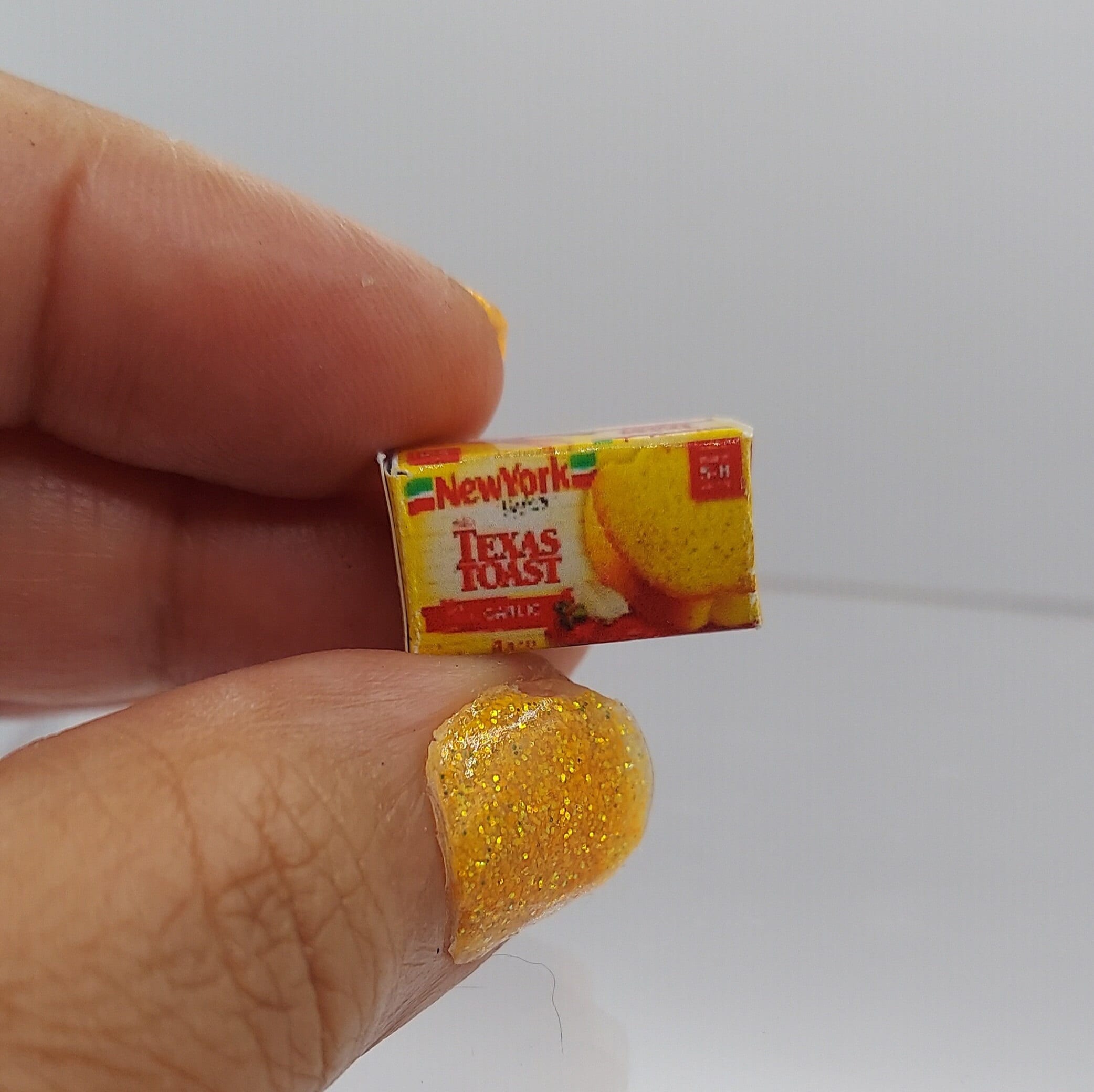 Dollhouse Miniatures 1:12 Scale Box Garlic Bread Texas Toast - Etsy