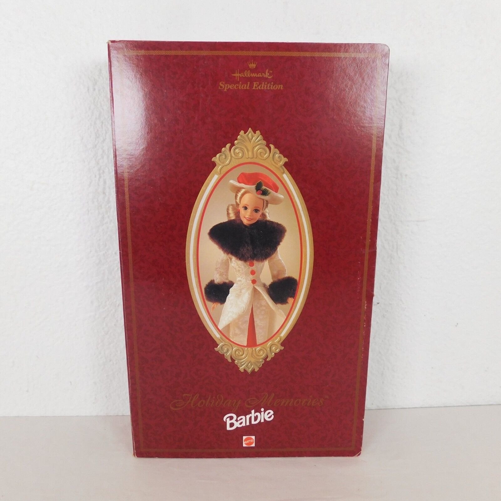 Holiday Memories Barbie 1995 Hallmark Special Edition Mattel 14106 New ...