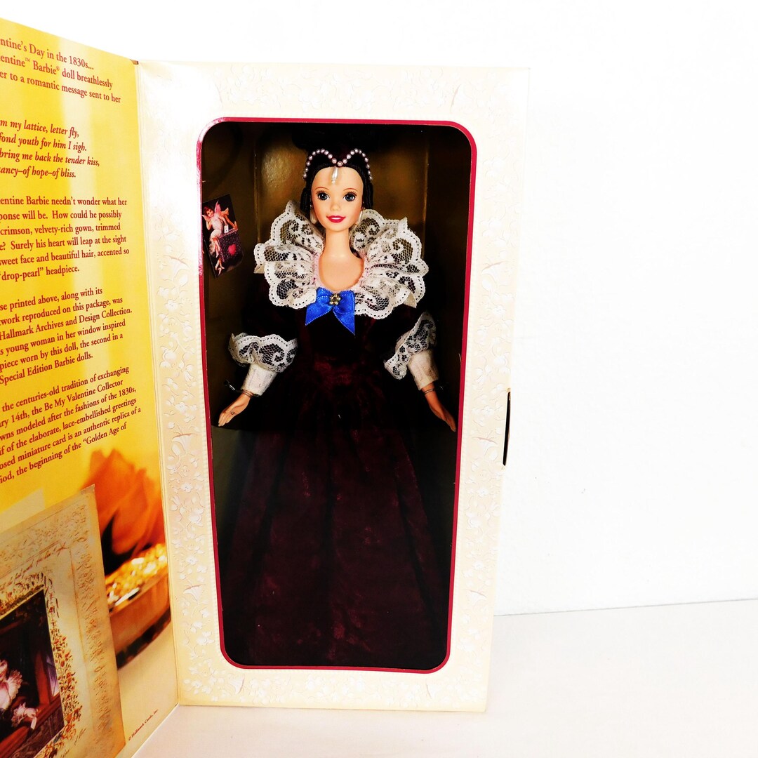 Sentimental Valentine Barbie Doll Hallmark Special Edition Mattel 16536 ...