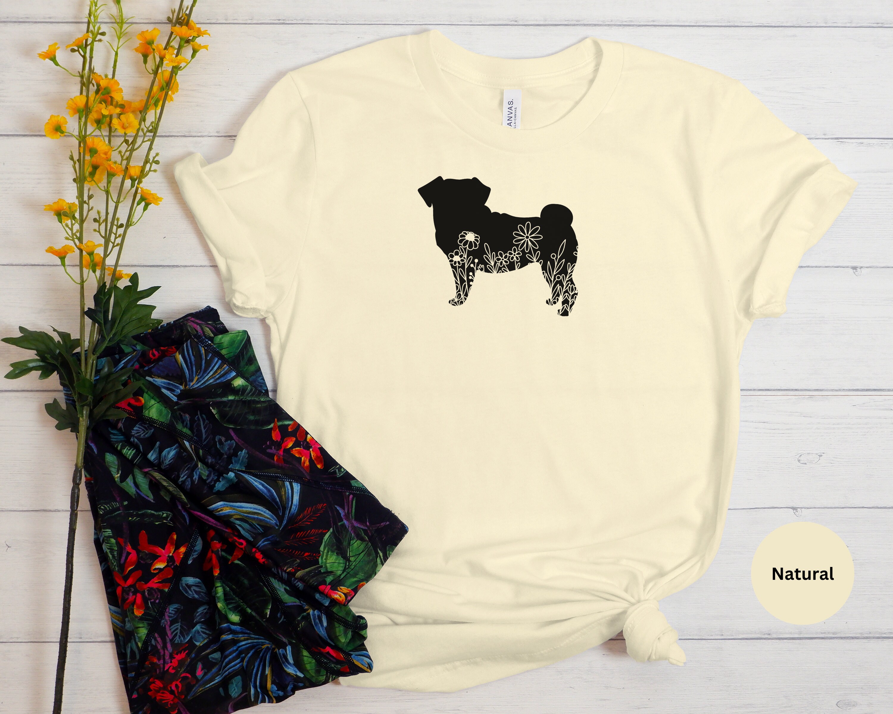 Camiseta de mamá pug, camiseta floral pug, ropa de amante de perros ...