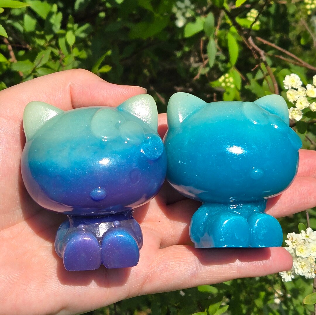 Hello Kitty Crystal, Hello Kitty Glow in the Dark Crystal - Etsy