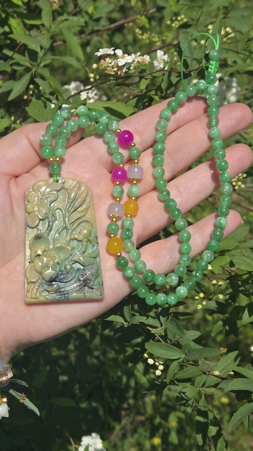 Stunning Jade Lotus Flower Crystal Beaded Necklace Jade Lotus Necklace ...