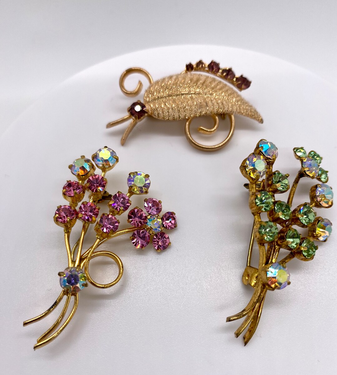 Trio of Mid-century Modern Brooches in Gold Tone With Various Coloured ...