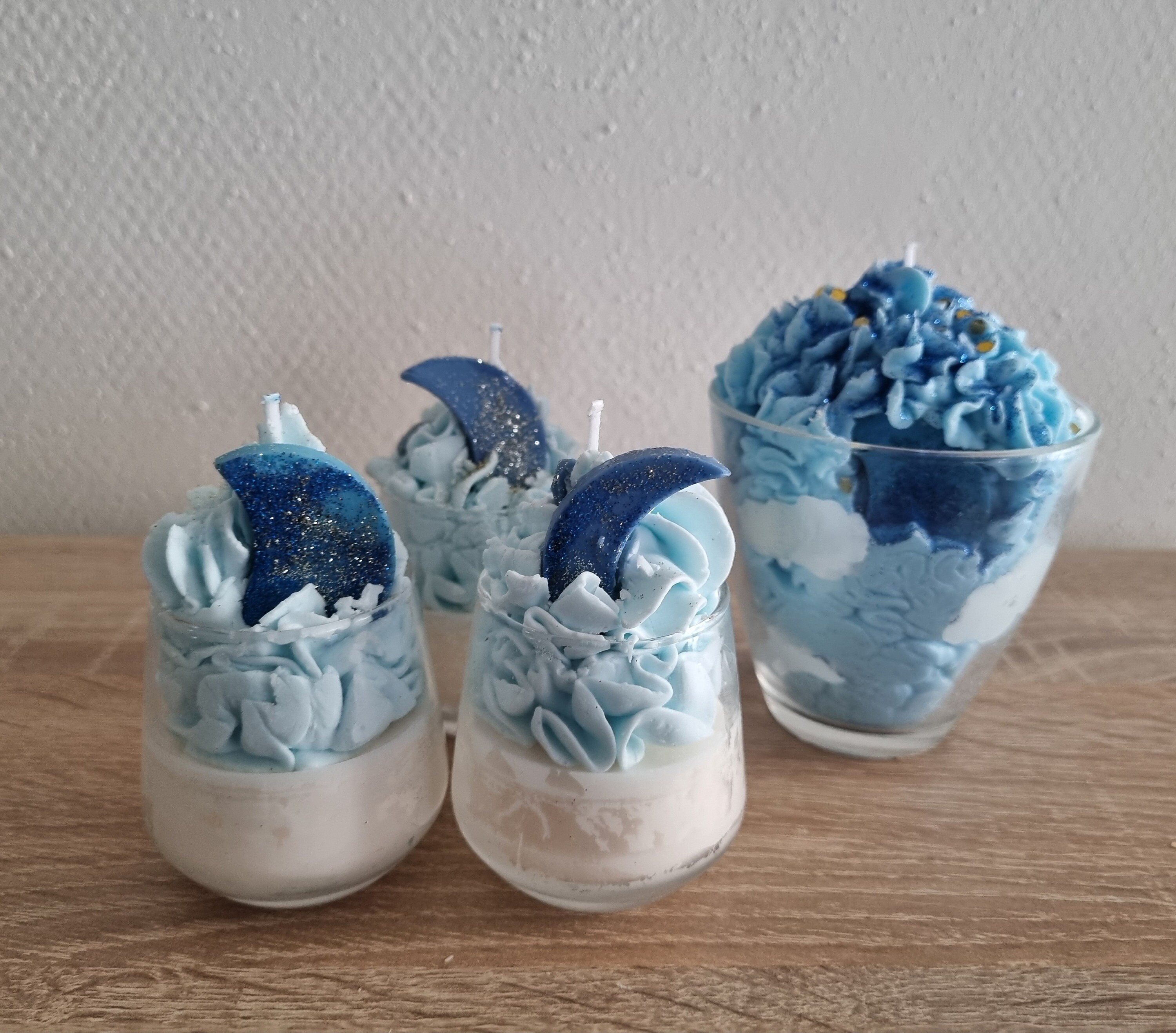 Small Gourmet Chantilly Candle Moon Rapeseed Wax Vetiver and Fresh Air ...