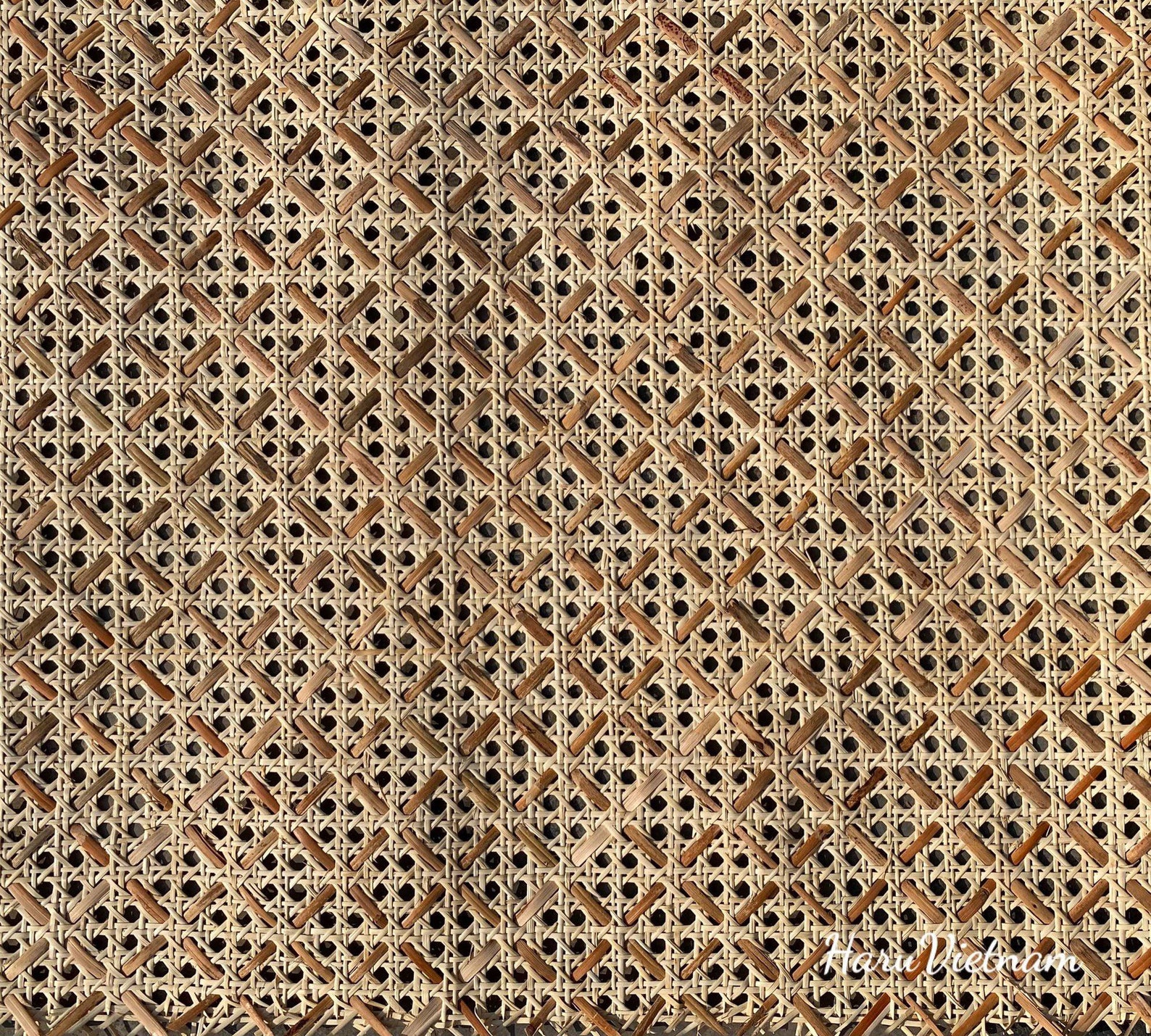 Rhombic Pattern Natural Cane Sheet Rattan Closed Weave Cane Webbing ...