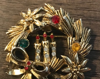 Beatrix Brooch - Etsy