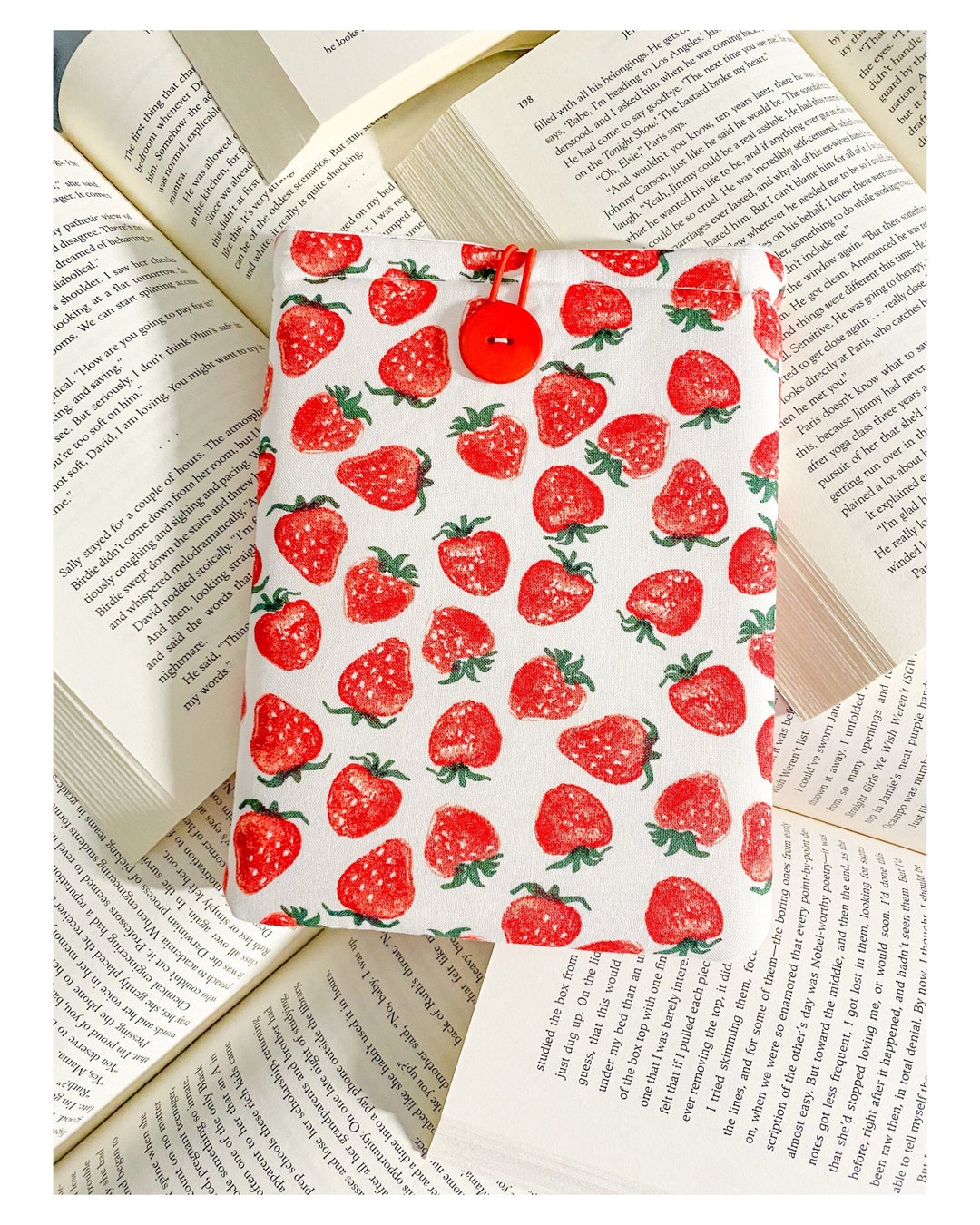 Watercolor Strawberries Padded Book Sleeve, Kindle Sleeve - Etsy