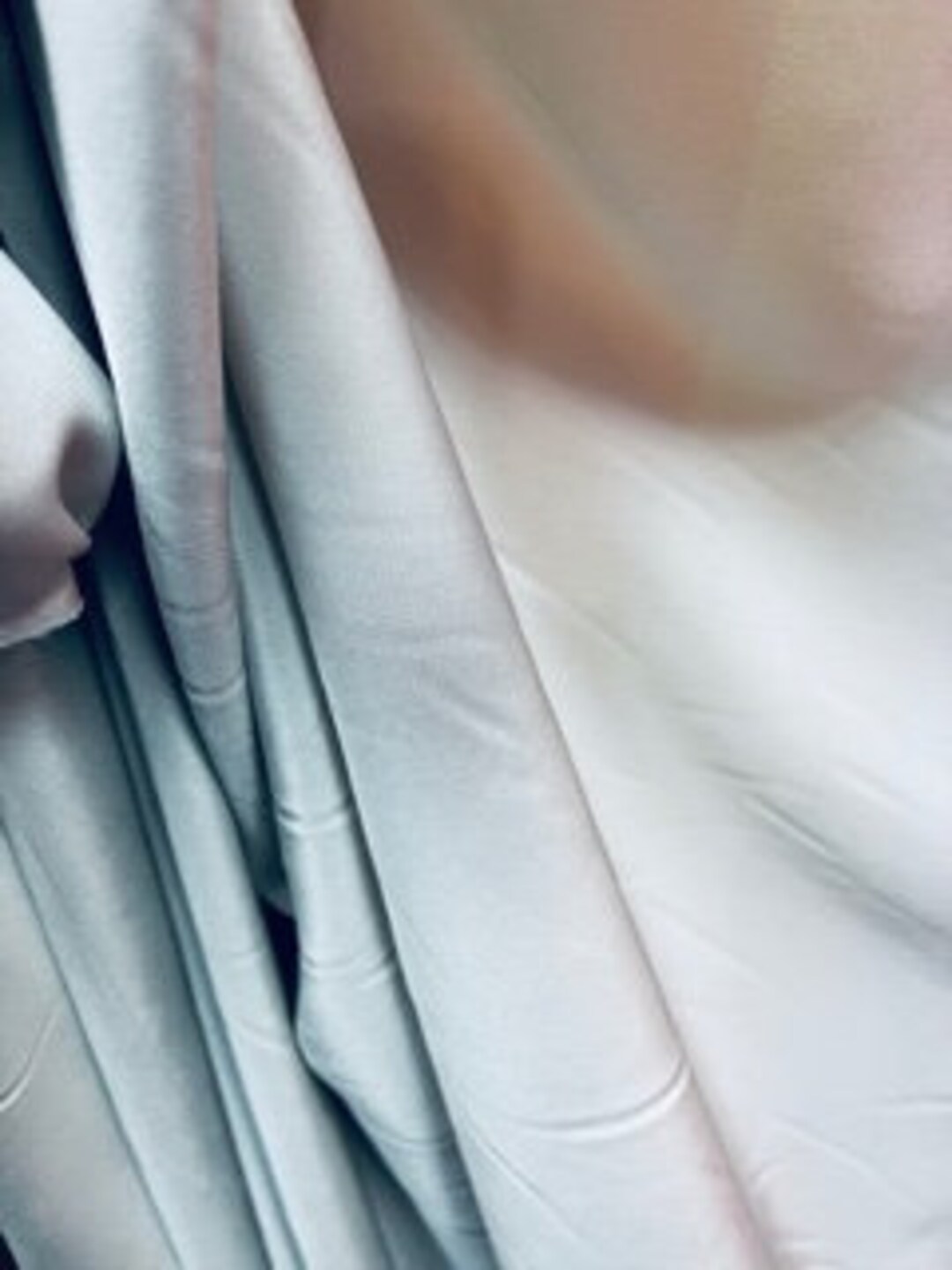 Silver Poly Crepe De Chine 19mm Great for Dress Skirt Shirt and Much ...