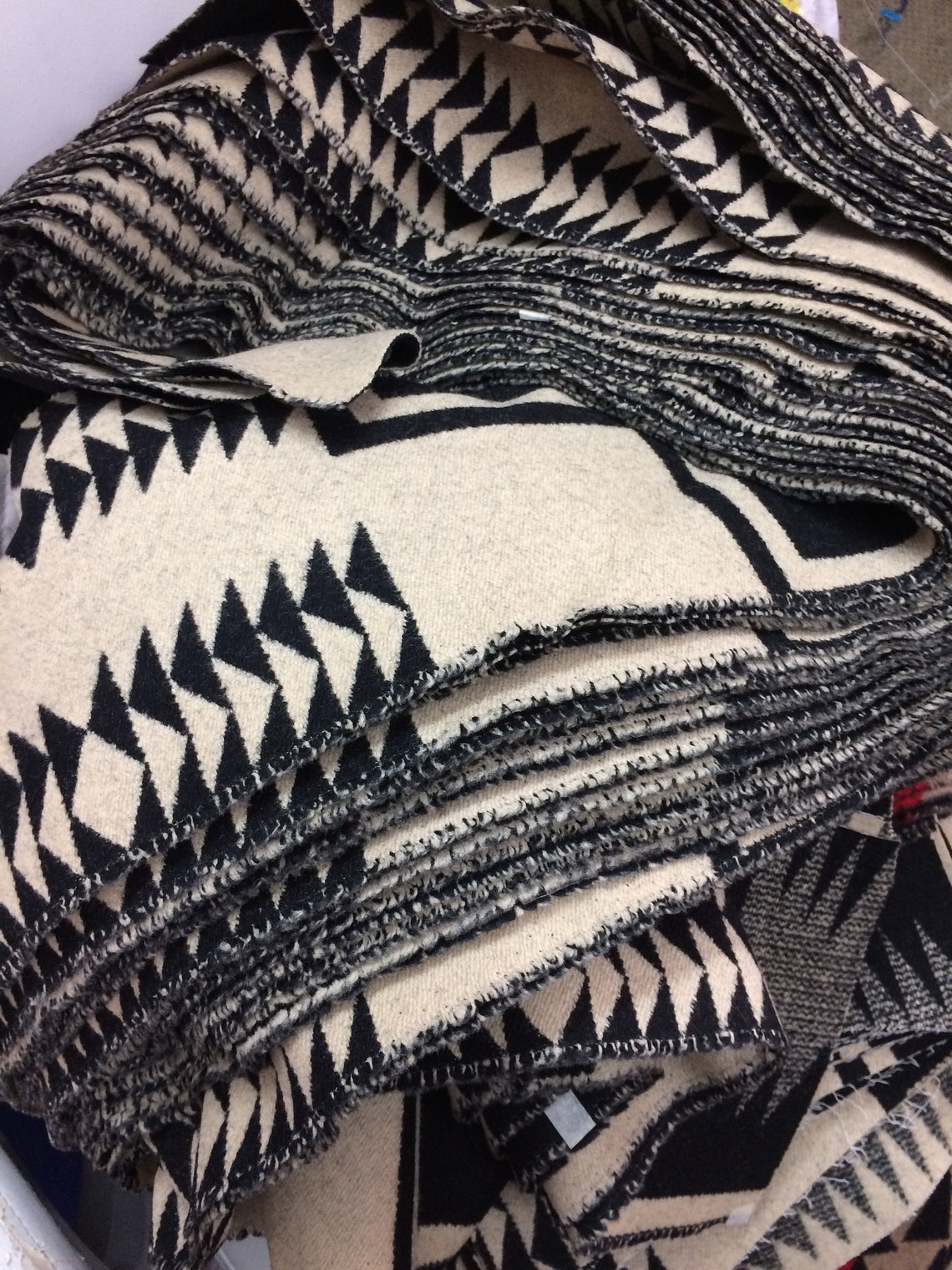 American Indian Aztec Navajo Wool per Cut per Pound Made in - Etsy