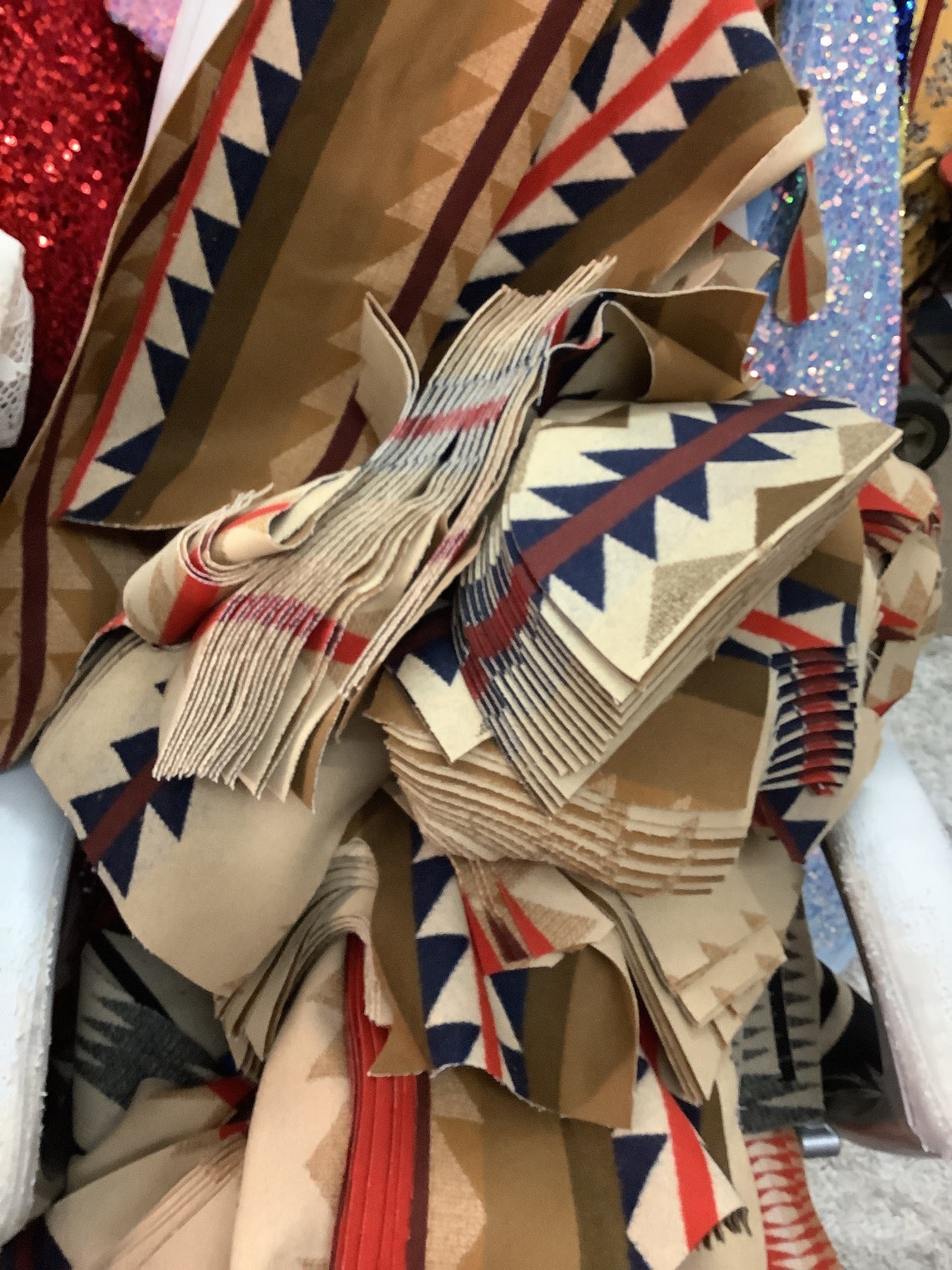 American Indian Aztec Navajo Wool per Cut per Pound Made in - Etsy